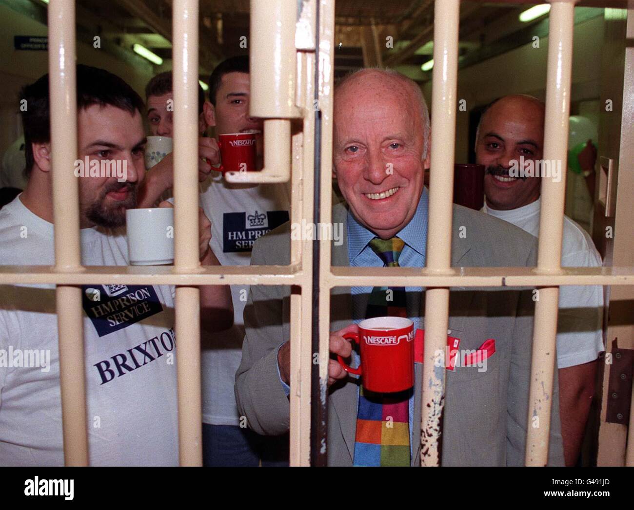 Part in worlds biggest coffee morning nescafe hi-res stock photography ...