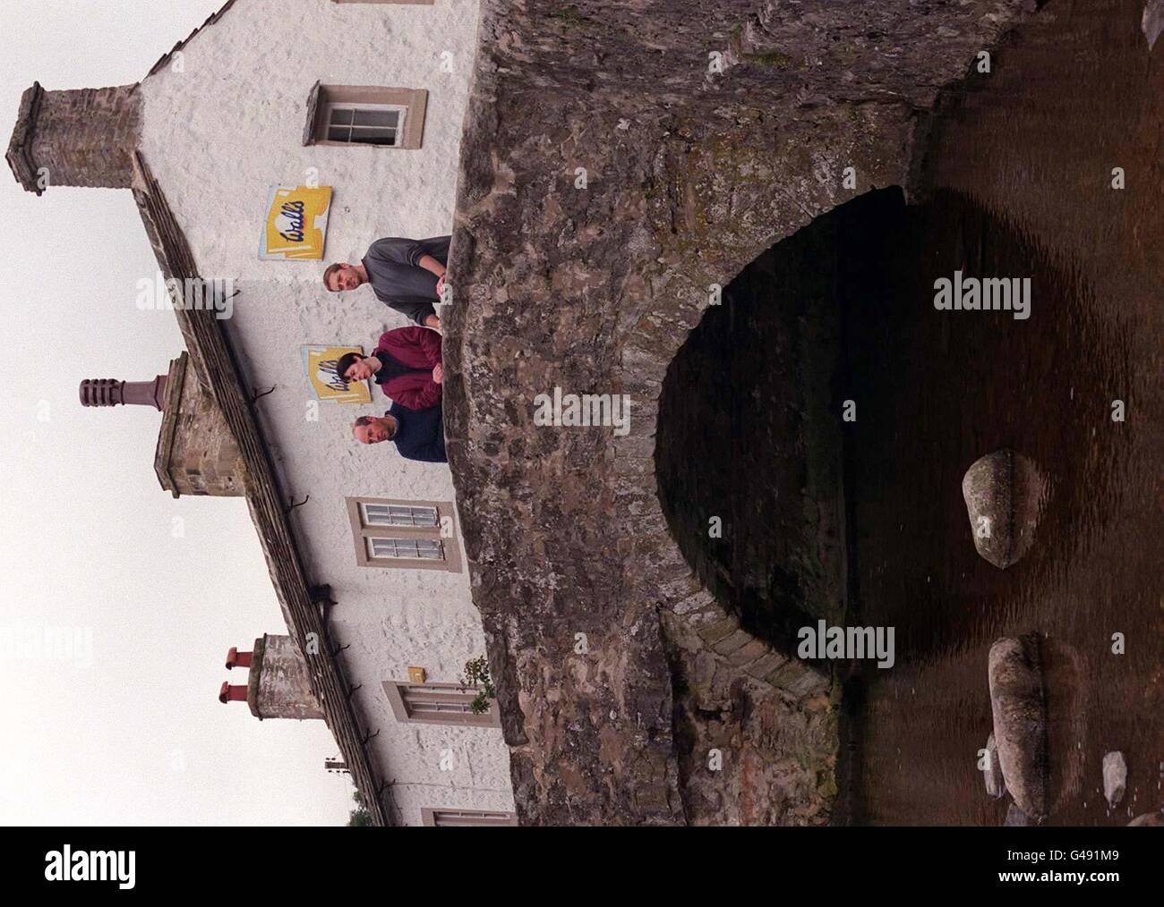 Centre of malham village hi-res stock photography and images - Alamy