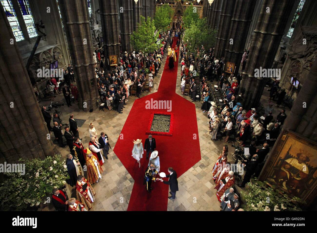 Leave Westminster Abbey Wedding Ceremony In Central London High ...