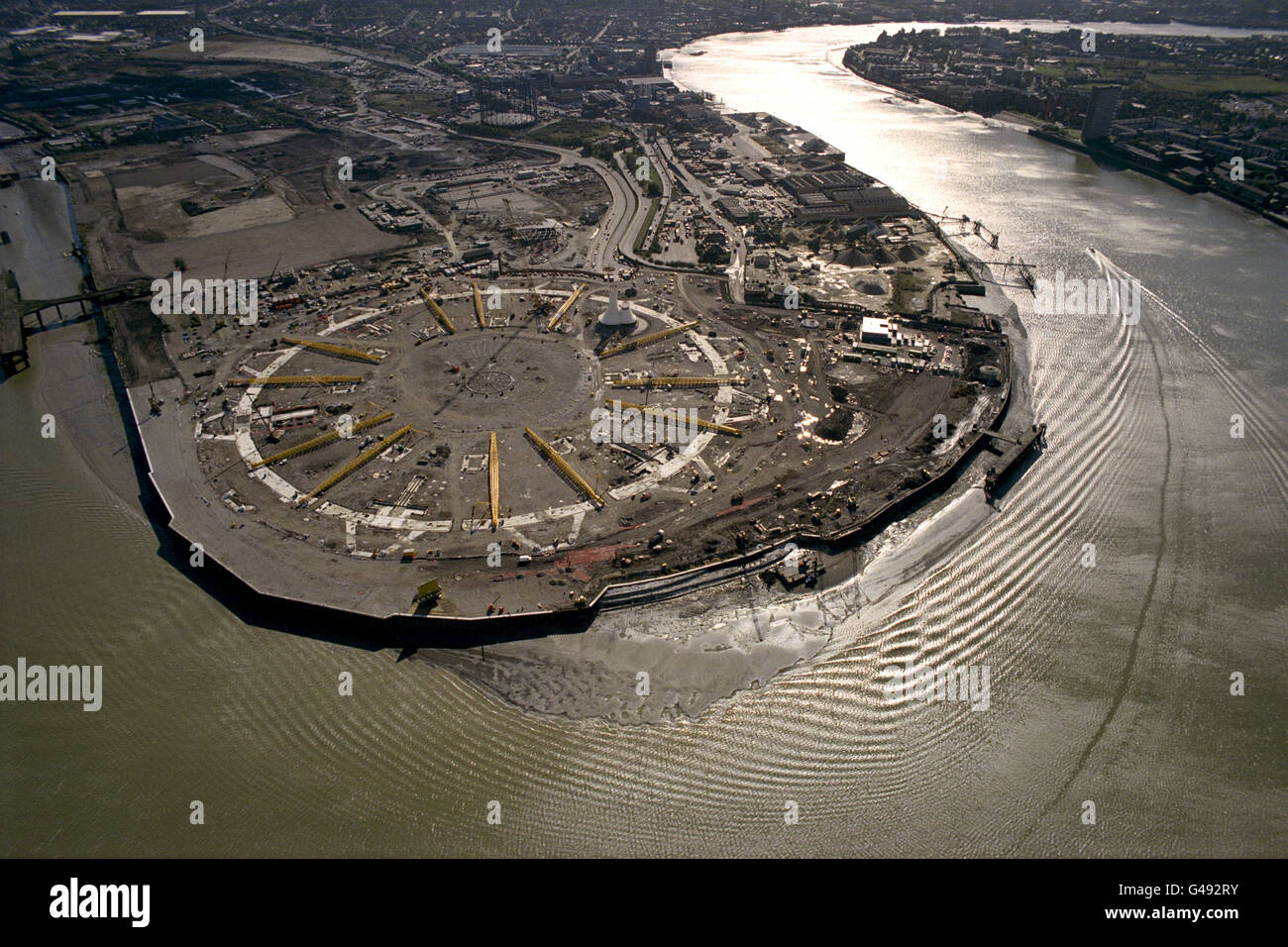 Dogs aerial hi-res stock photography and images - Alamy
