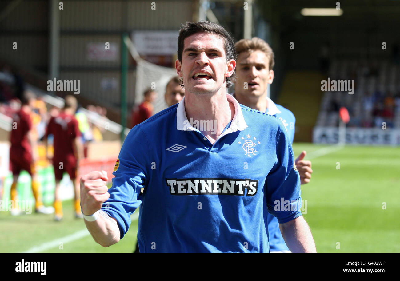 Rangers kyle lafferty celebrates scoring hi-res stock photography and ...