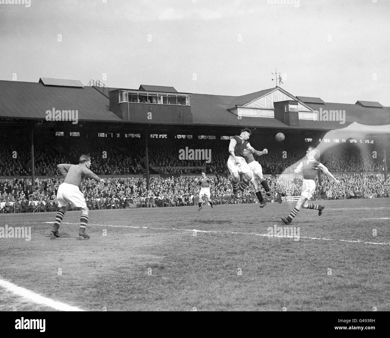 Hugh billington hi-res stock photography and images - Alamy