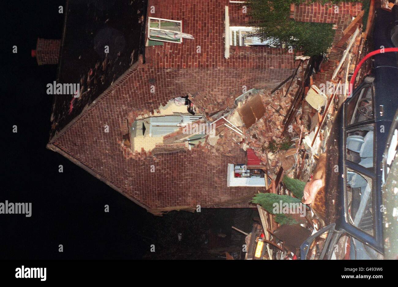 The scene of a massaive blast in deepdene road hi-res stock photography ...