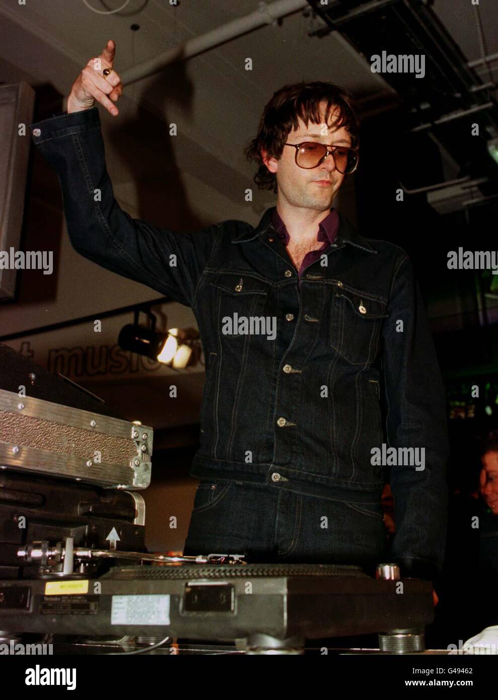 PA NEWS PHOTO 16/10/97 Jarvis Cocker lead singer of group "Pulp" at the ...