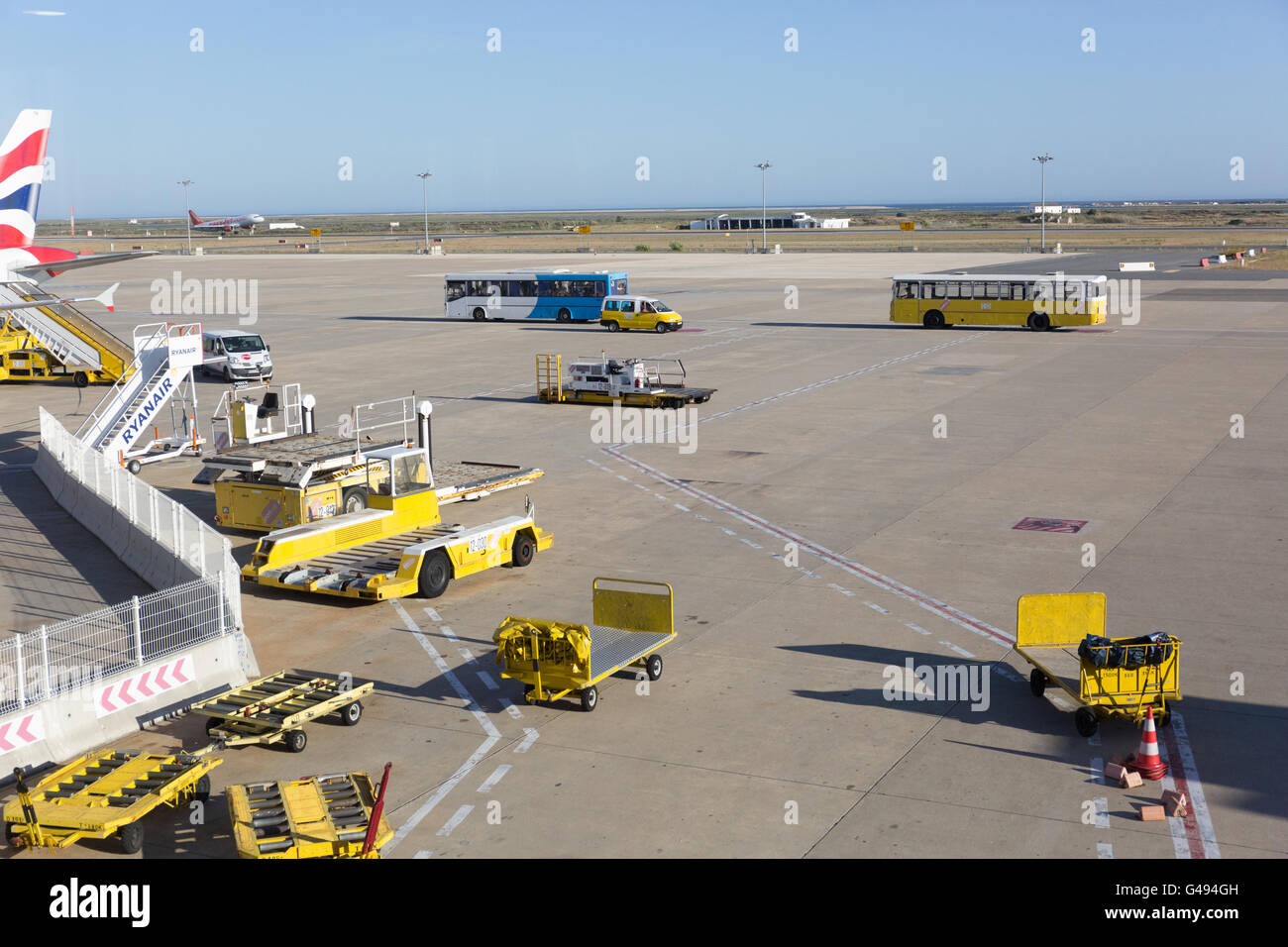 Runway maintenance vehicle vehicles hi-res stock photography and images ...