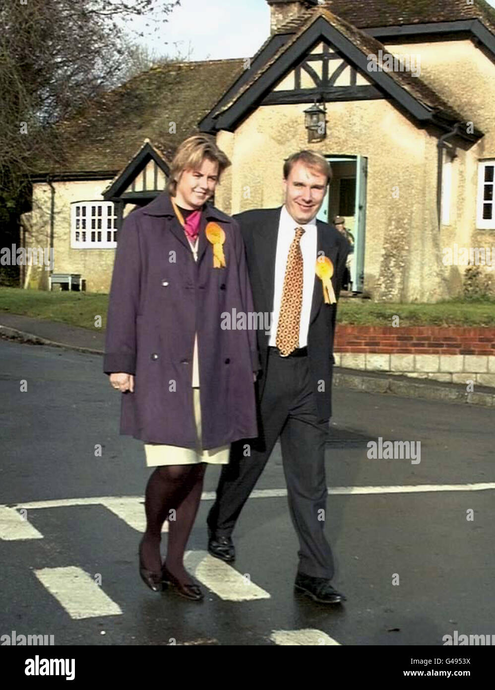 Mark oaten with his wife belinda hi-res stock photography and images ...