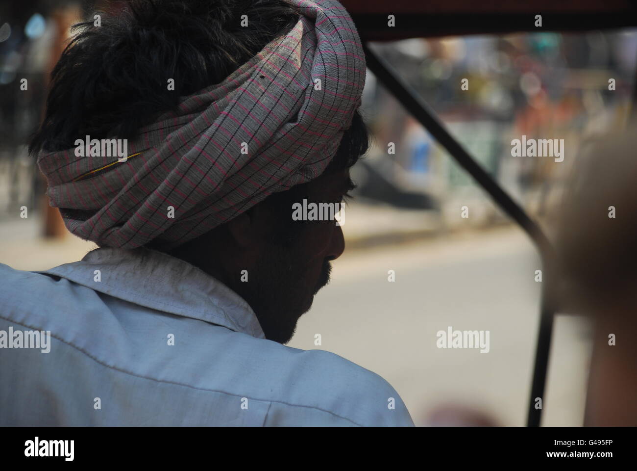 Portrait rickshaw driver hi-res stock photography and images - Alamy