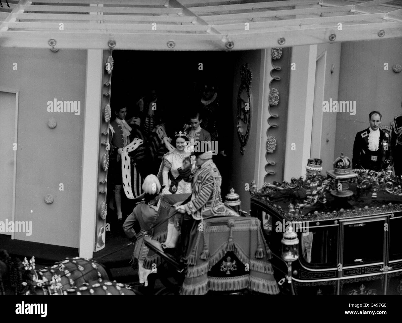 Royalty - Coronation of Queen Elizabeth II - London Stock Photo - Alamy