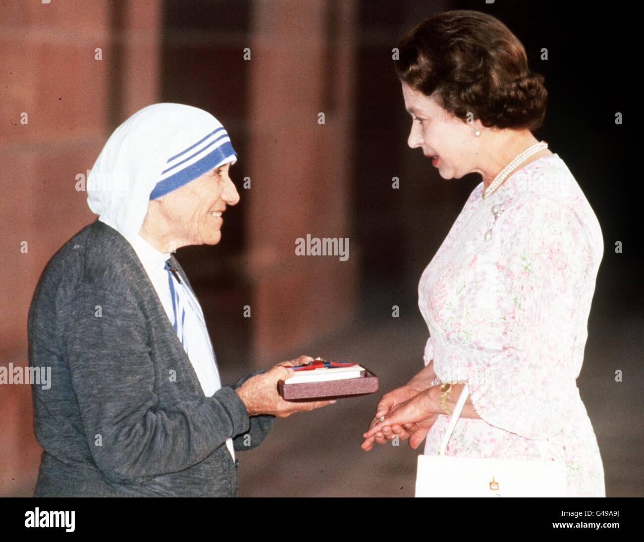 The nun's story hi-res stock photography and images - Alamy