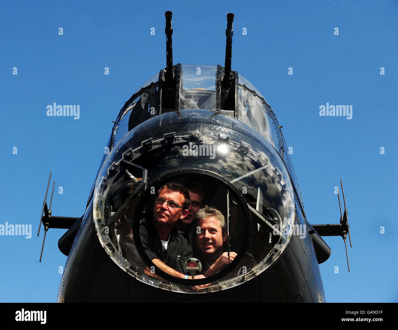 (Left to Right) Lancaster crew Corporal Michael Lingwood, SAC Edward ...