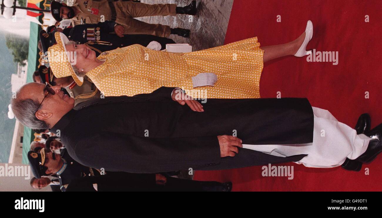 Royalty - Queen Elizabeth II Visit to Pakistan Stock Photo - Alamy