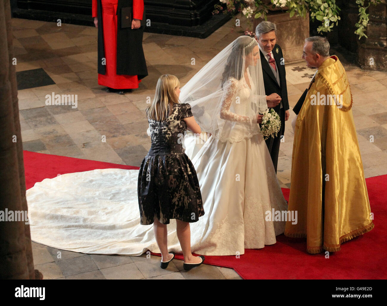 Kate Middleton and her father Michael Middleton arrive at Westminster ...