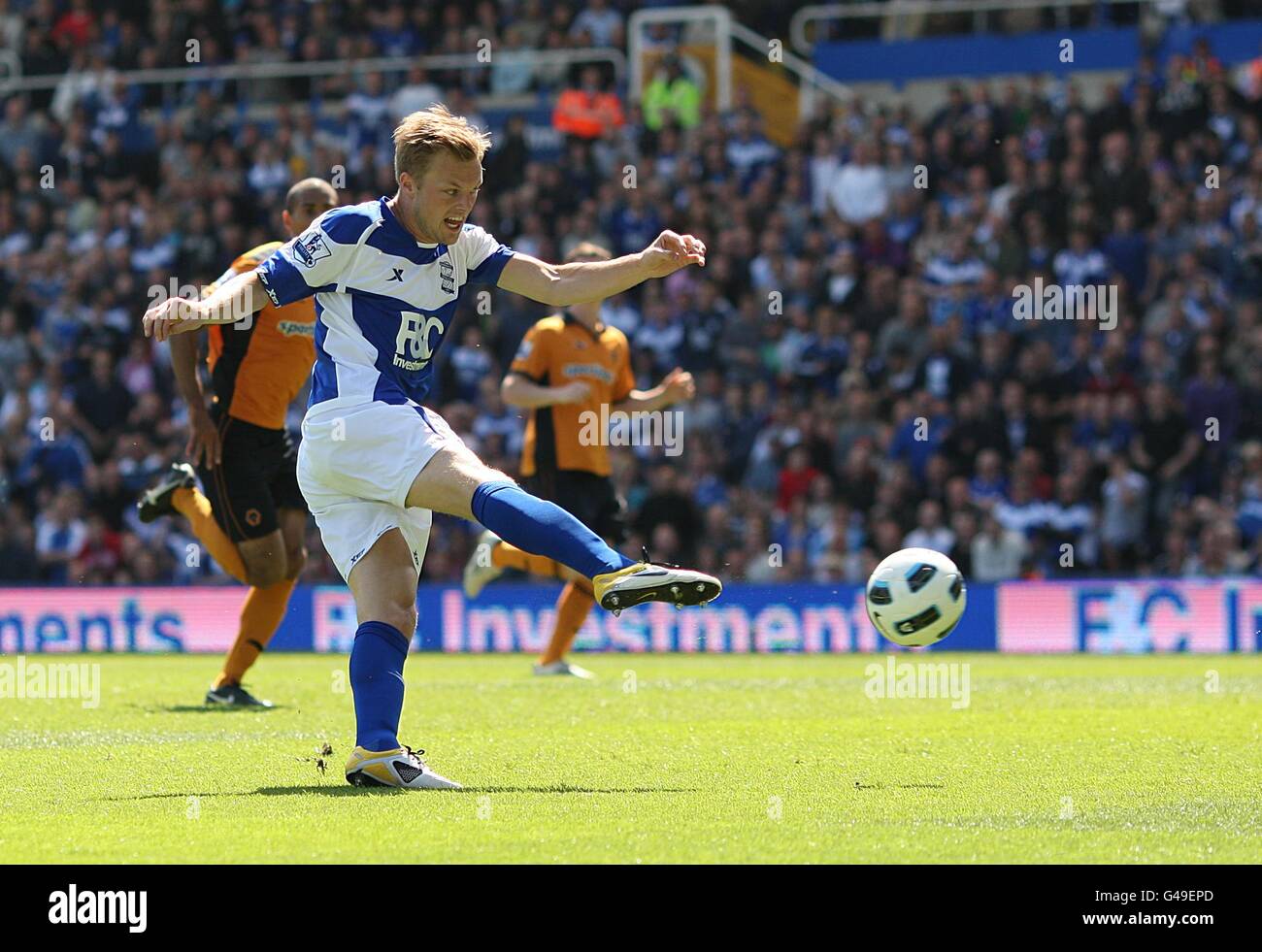 Birmingham City's Sebastian Larsson scores the equalising goal of the ...