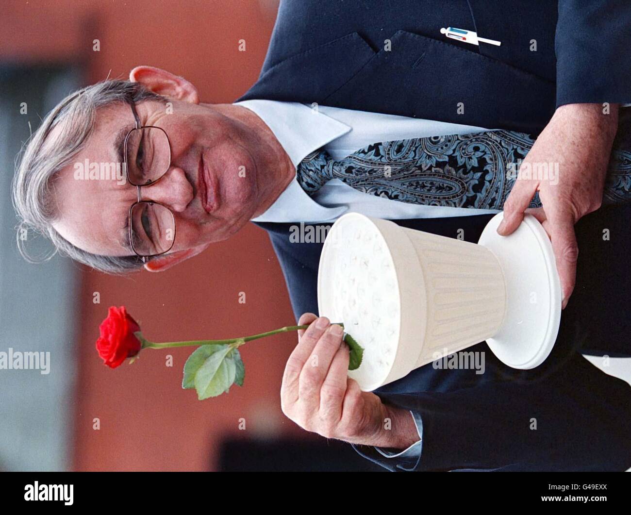 Inventor revolutionary new method sending flowers hi-res stock ...