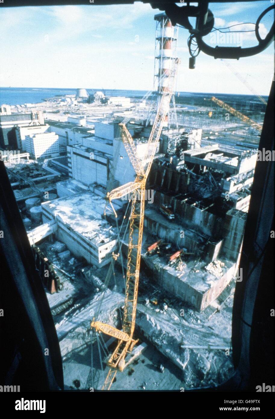 PA NEWS PHOTO 237985-2 : APRIL 1986 : THE DAMAGED UNIT NUMBER 4 AT ...