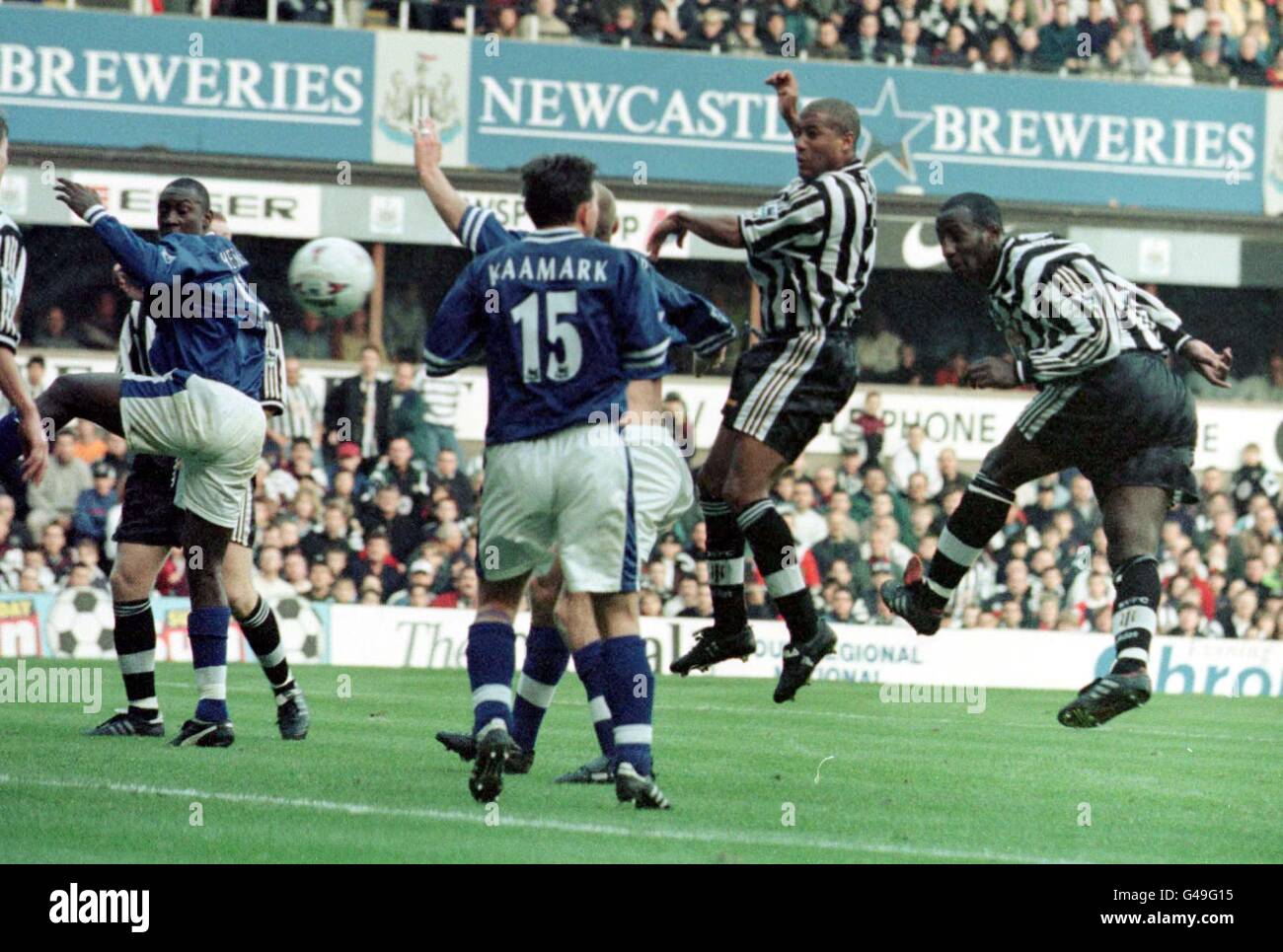 SOCCER Newcastle action Stock Photo - Alamy