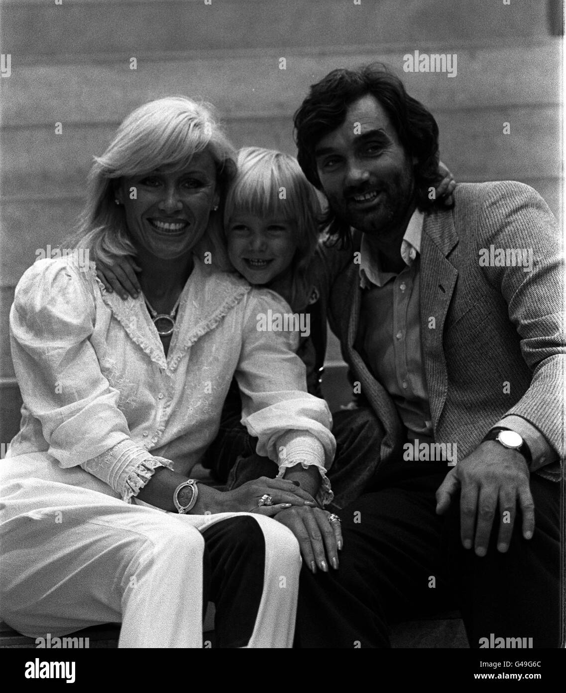 George best and his wife angie hi-res stock photography and images - Alamy