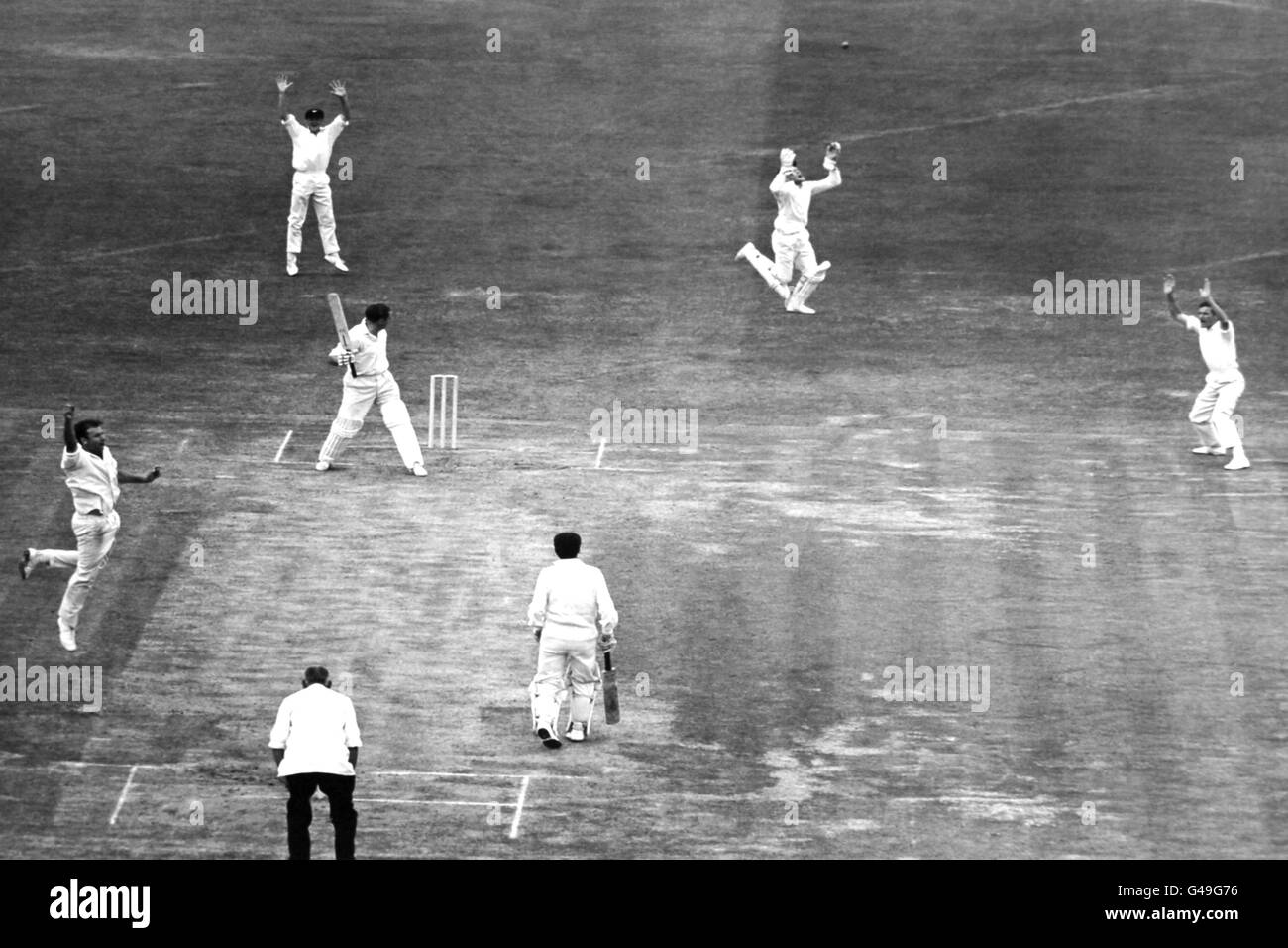 Cricket - First Test Match - England v New Zealand - Third Day - Lord's ...