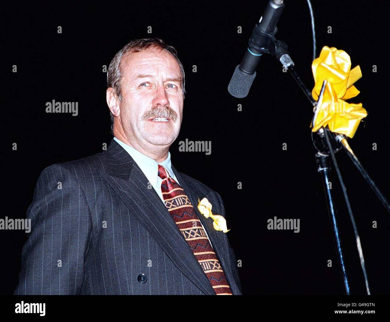 Tim woodward hi-res stock photography and images - Alamy