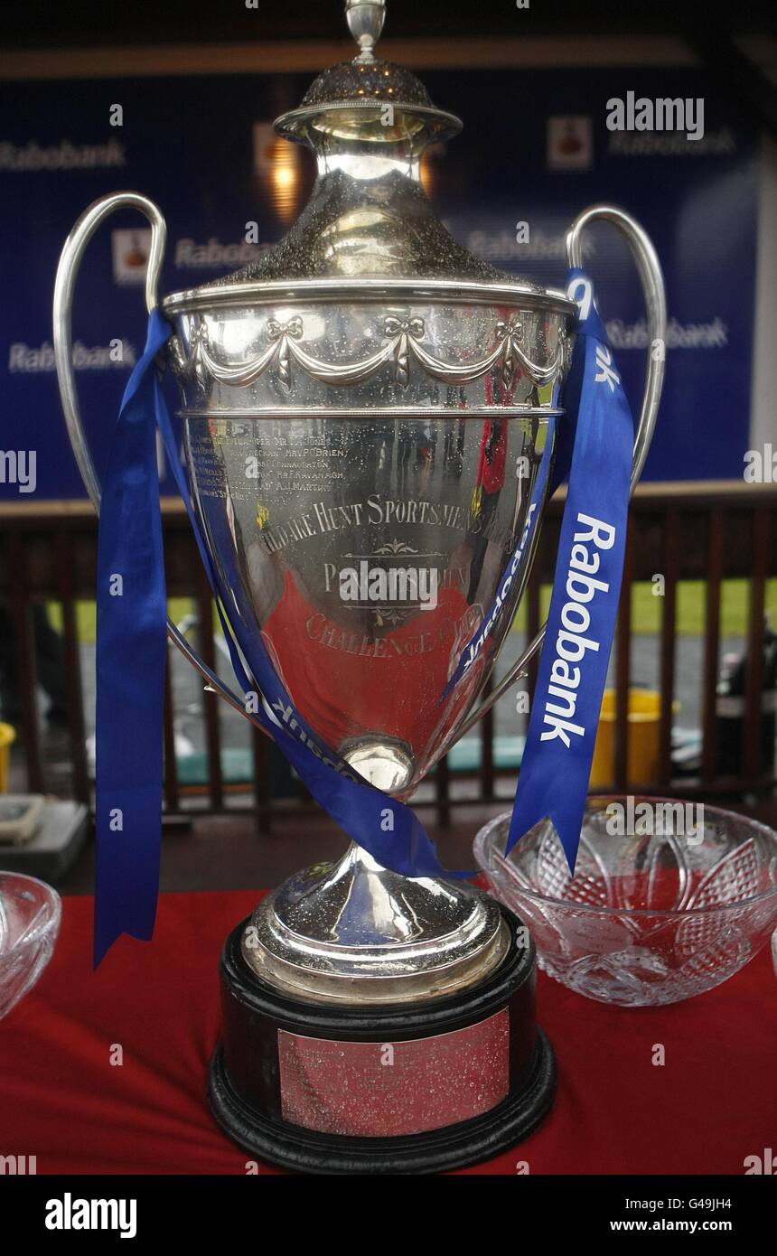 The rabobank champion hurdle trophy hi-res stock photography and images ...