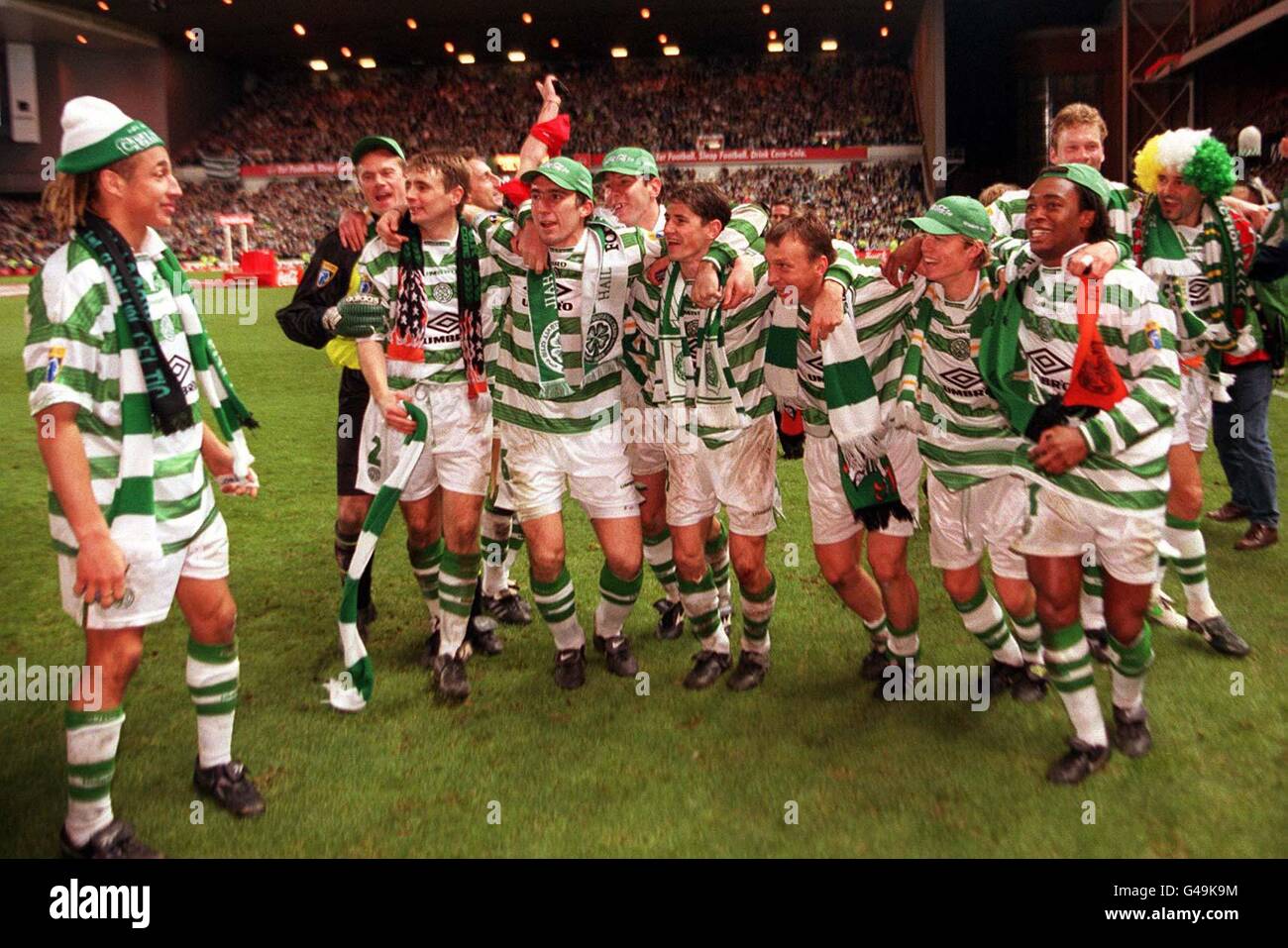 Celtic celebrate coca cola hi-res stock photography and images - Alamy