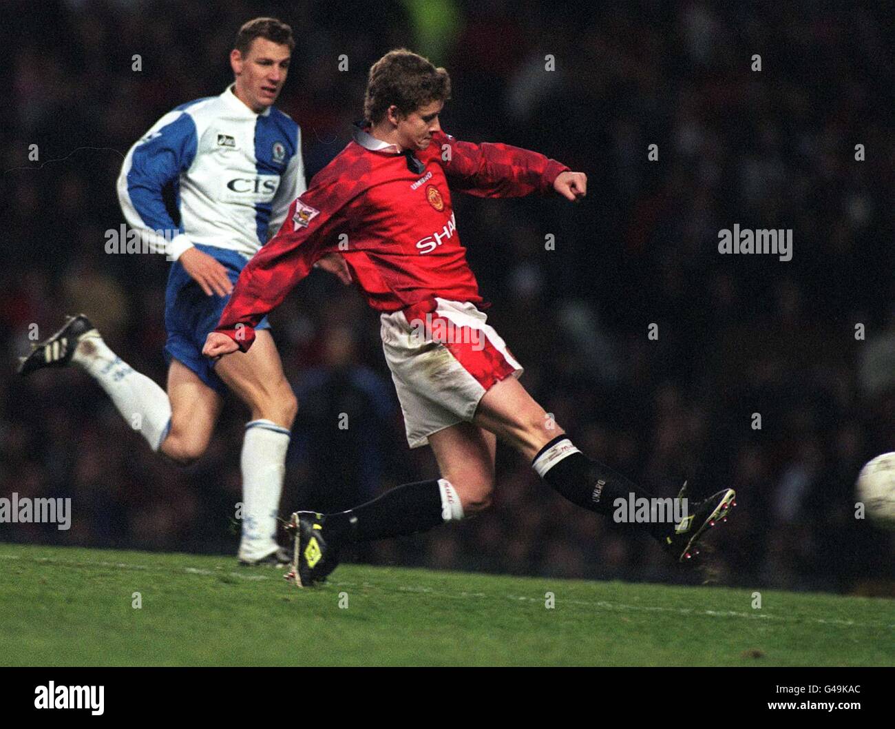 Ole Gunnar Solskjaer scores his second goal against Blackburn Rovers in ...