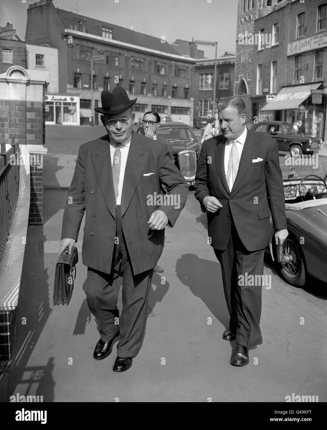 Detective Superintendent David Hislop, in charge of enquiries into the ...