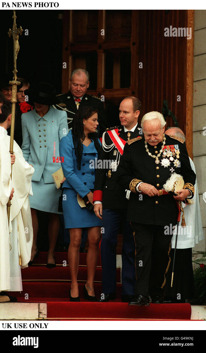 PA NEWS PHOTO : 19/11/97: UK USE ONLY Prince Albert, Princess Stephanie ...