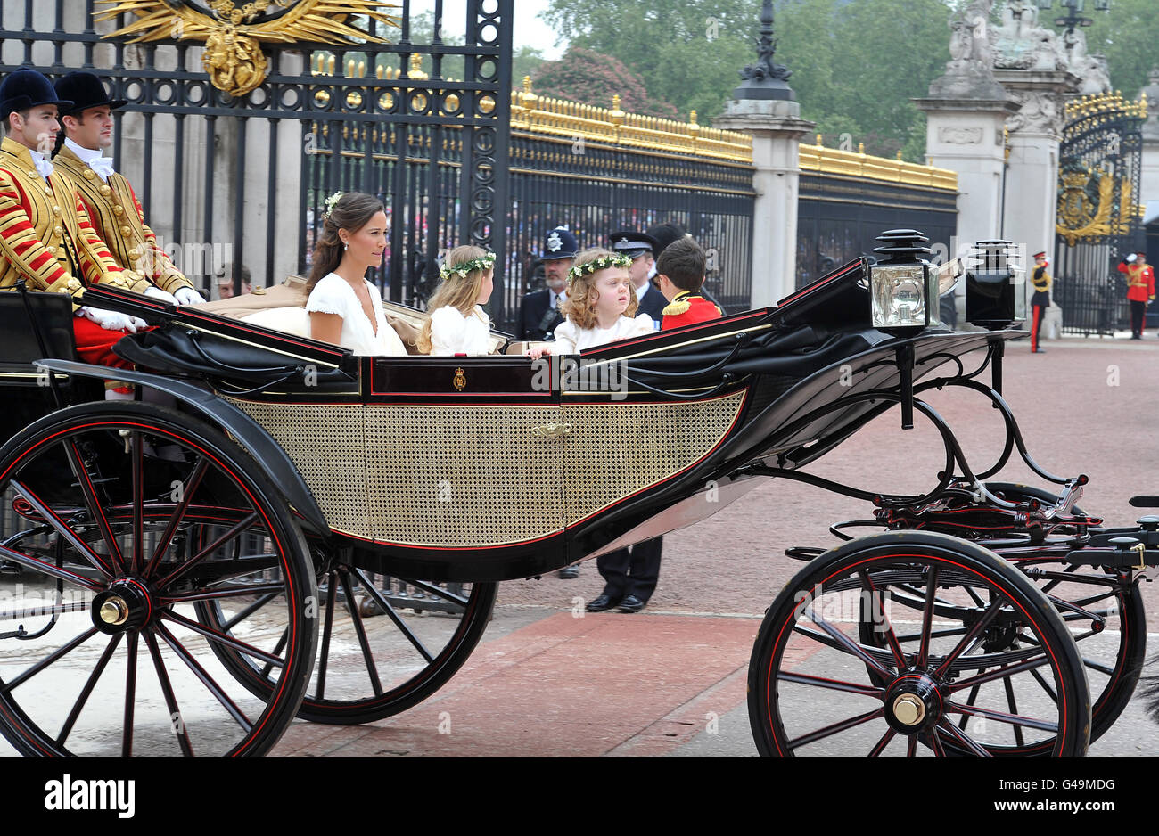 Pippa Middleton with the bridesmaids and page boys joins the Royal ...