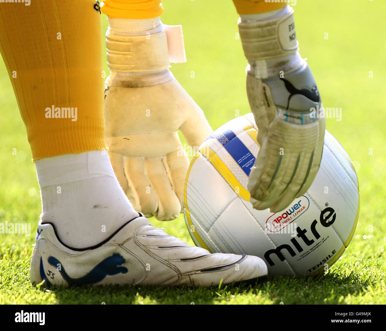 Goalkeeper picks up hi-res stock photography and images - Alamy