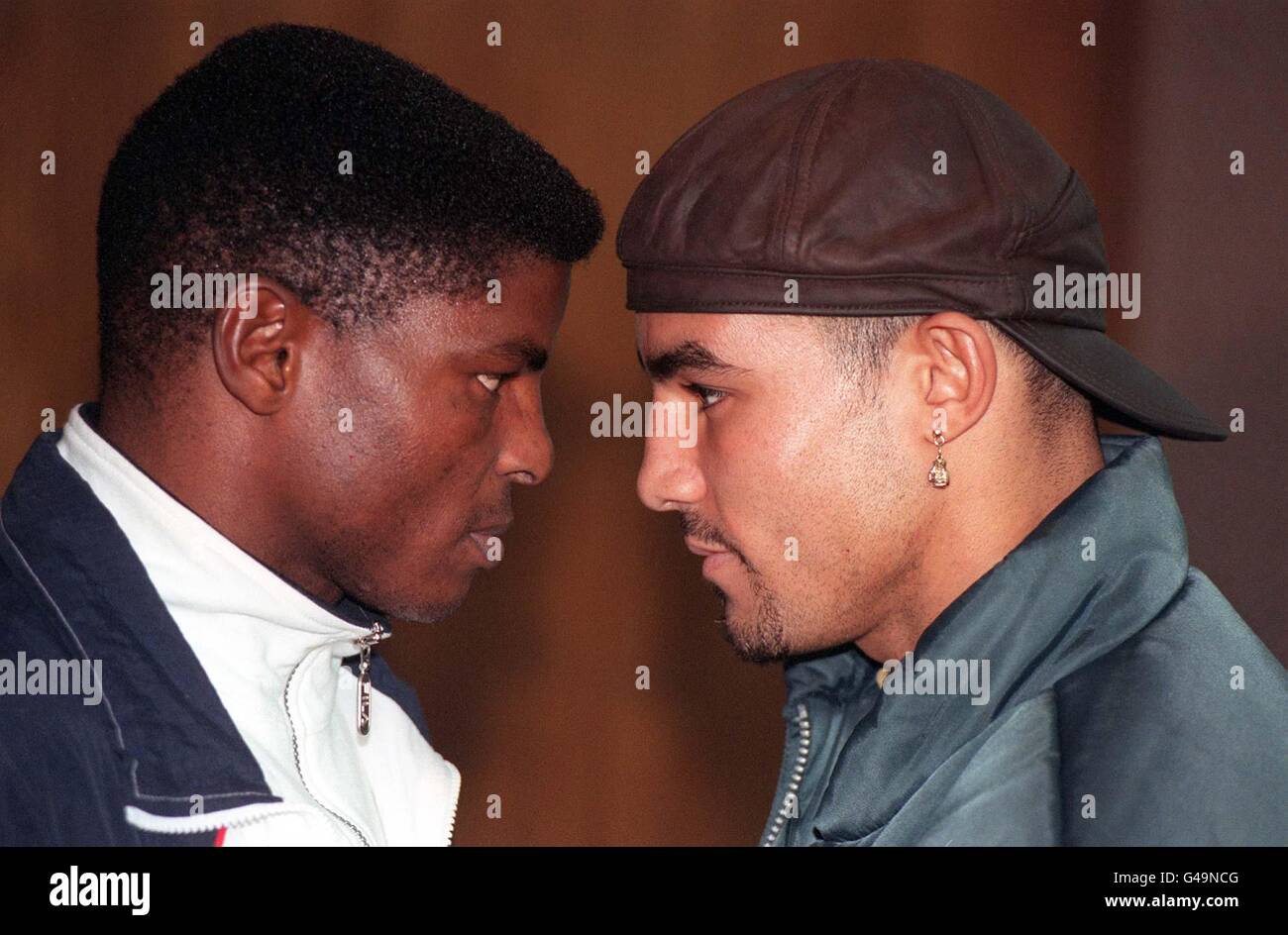 Britain's Robin Reid (right) goes head to head with South African ...