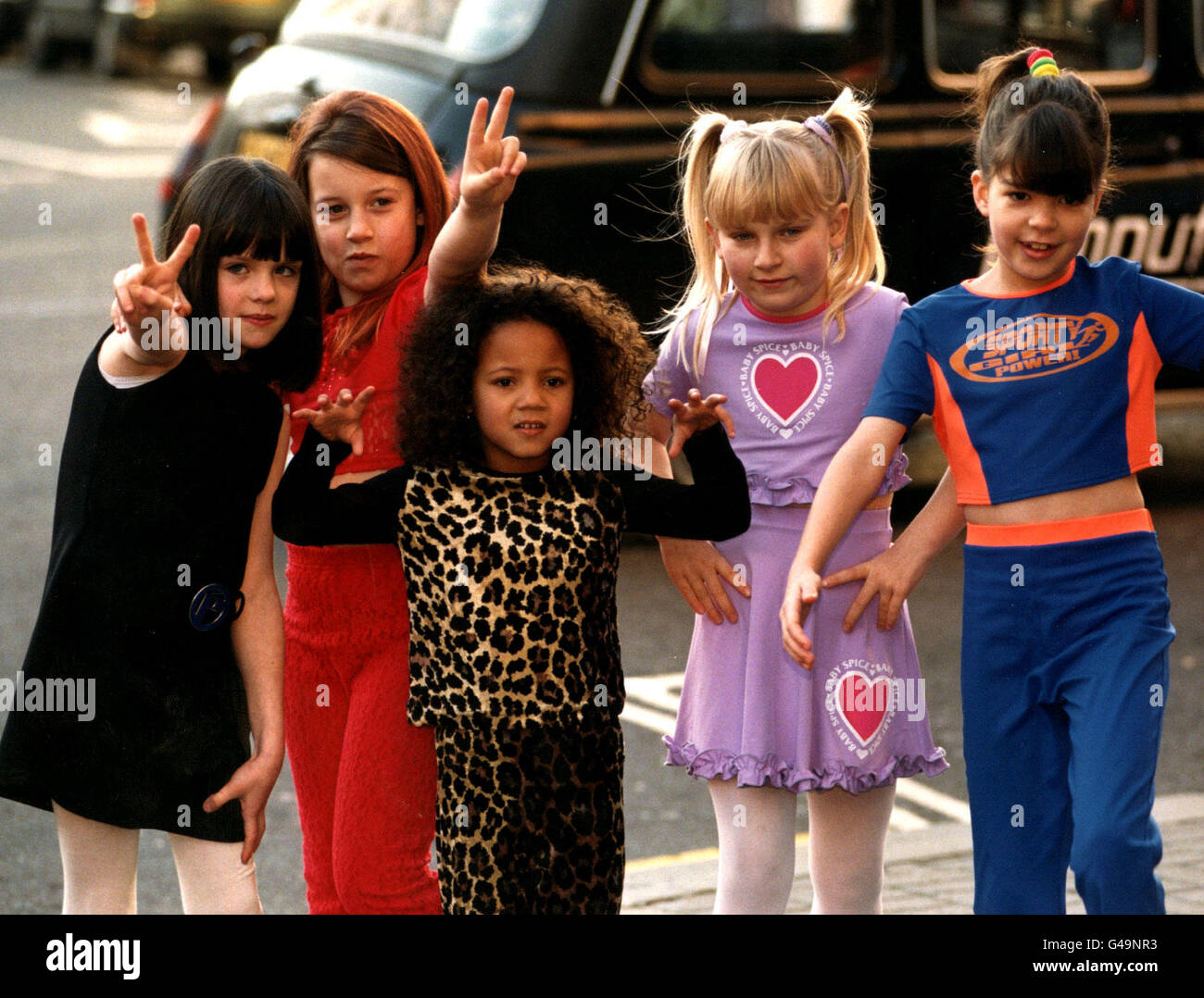 Photo with spice girls victoria beckham hi-res stock photography and ...