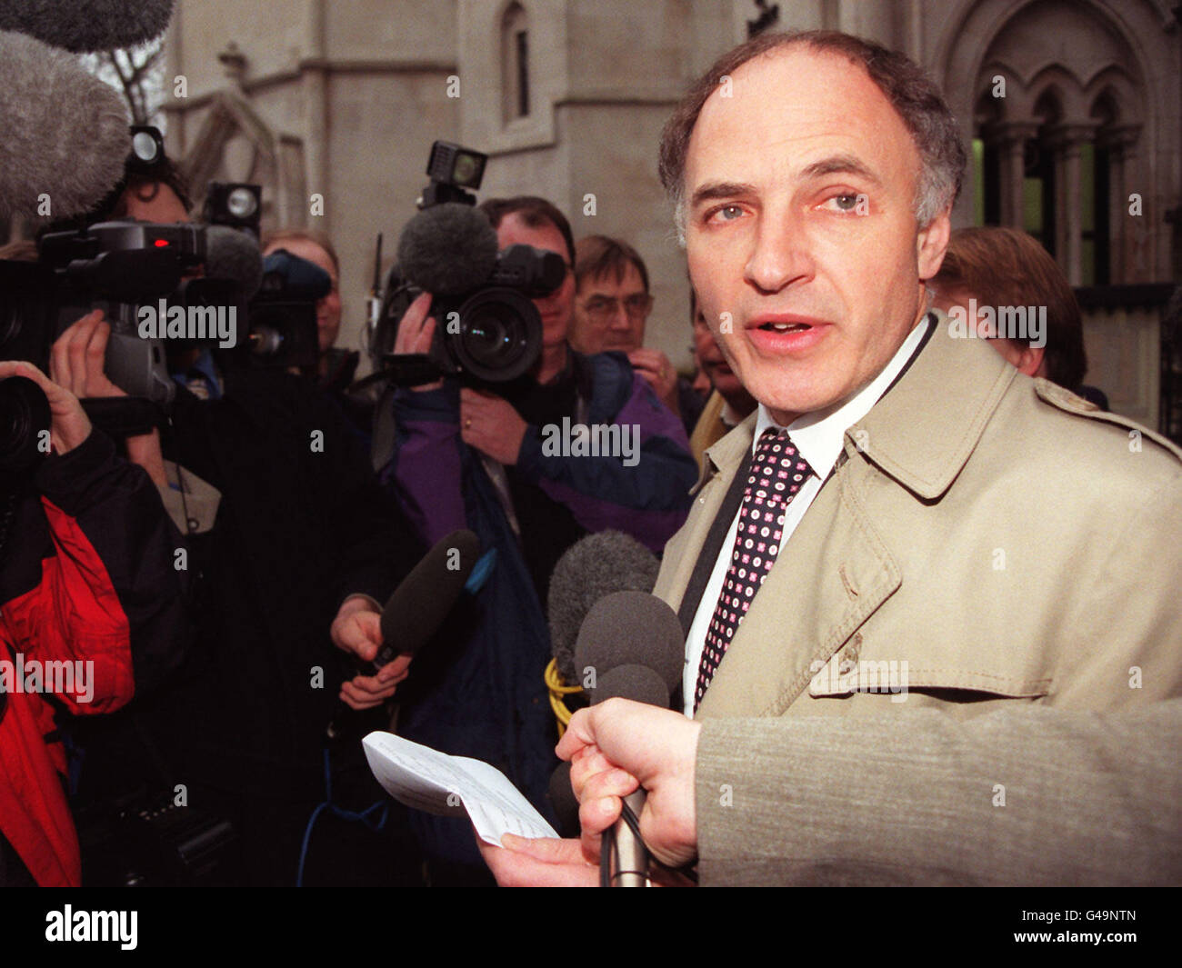 Courts porter hi-res stock photography and images - Alamy