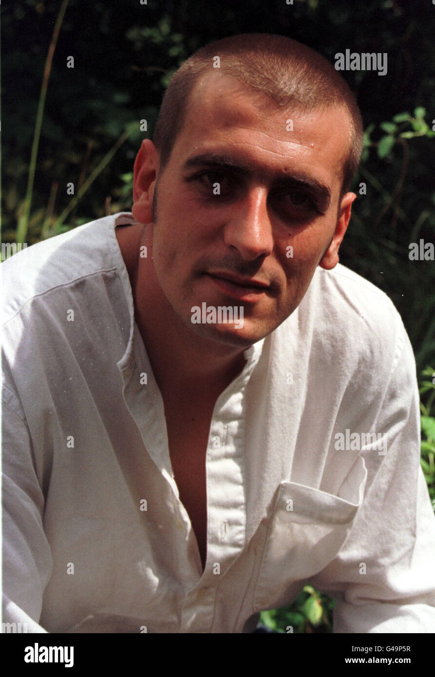 PA NEWS PHOTO 14/8/97 Actor Chris Gascoyne. PA NEWS PHOTO 14/8/97 Actor ...
