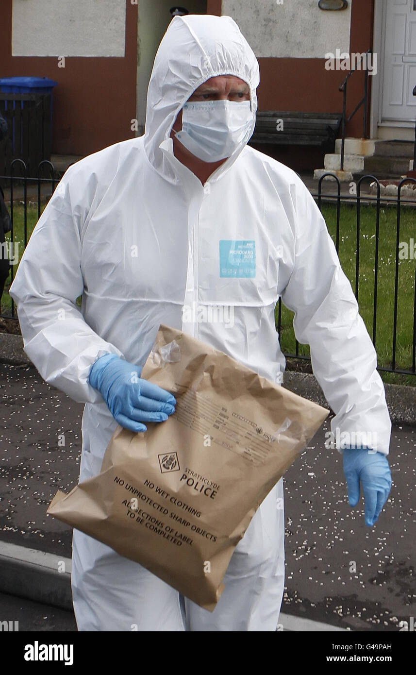 Parcel bombs hi-res stock photography and images - Alamy