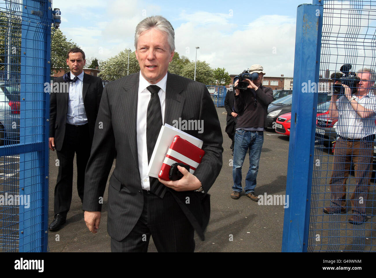 Leader of the DUP Peter Robinson in East Belfast Stock Photo - Alamy Leader of the DUP Peter Robinson in East Belfast Stock Photo - Alamy