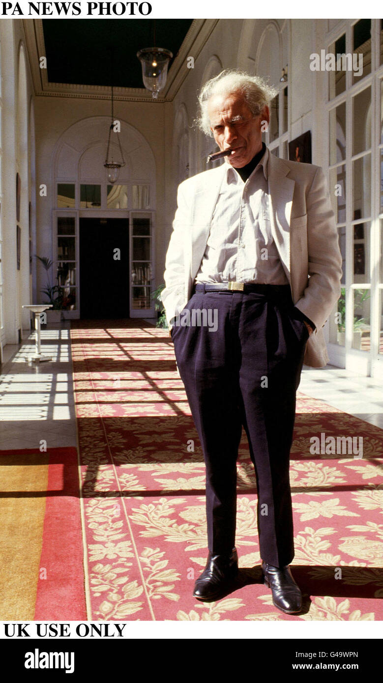 PA NEWS PHOTO 30/10/97 : UK USE ONLY AMERICAN FILM DIRECTOR SAMUEL ...