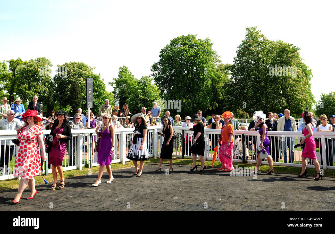 Horse Racing - Ladies' Day - Lingfield Park. Contestants in the "Best ...