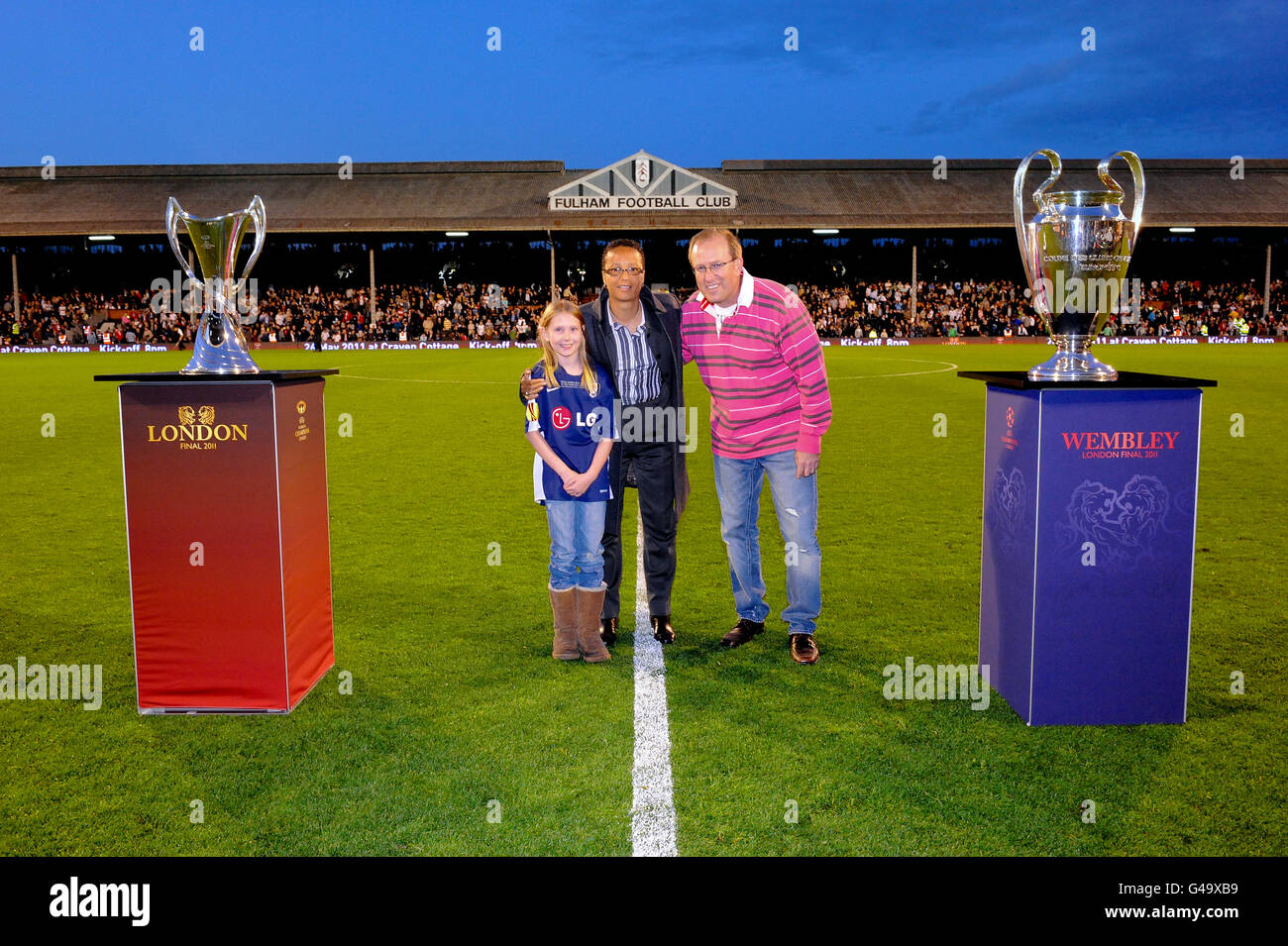 England women's manager Hope Powell and competition winners pose with ...
