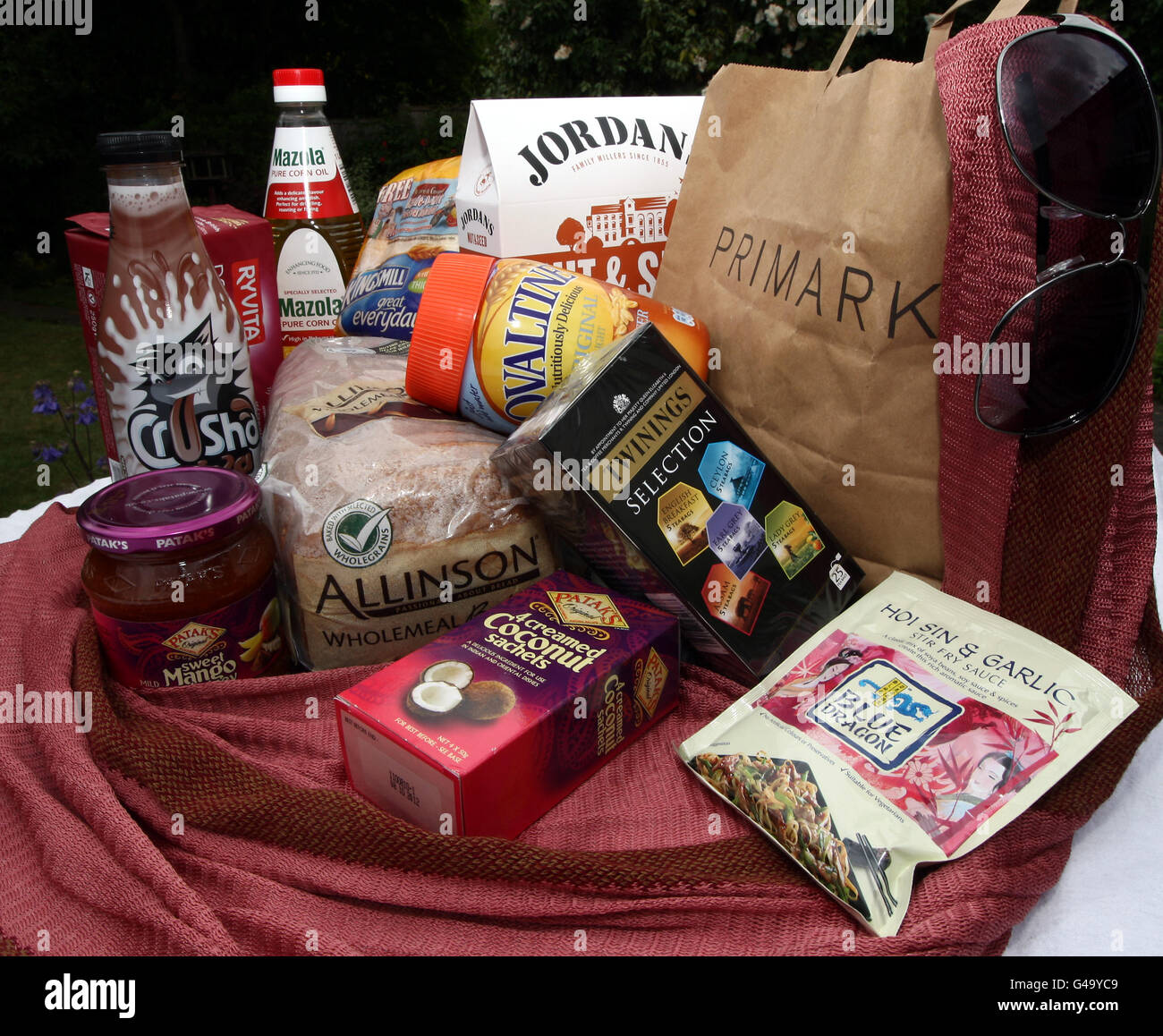 Associated british food products hi-res stock photography and images ...