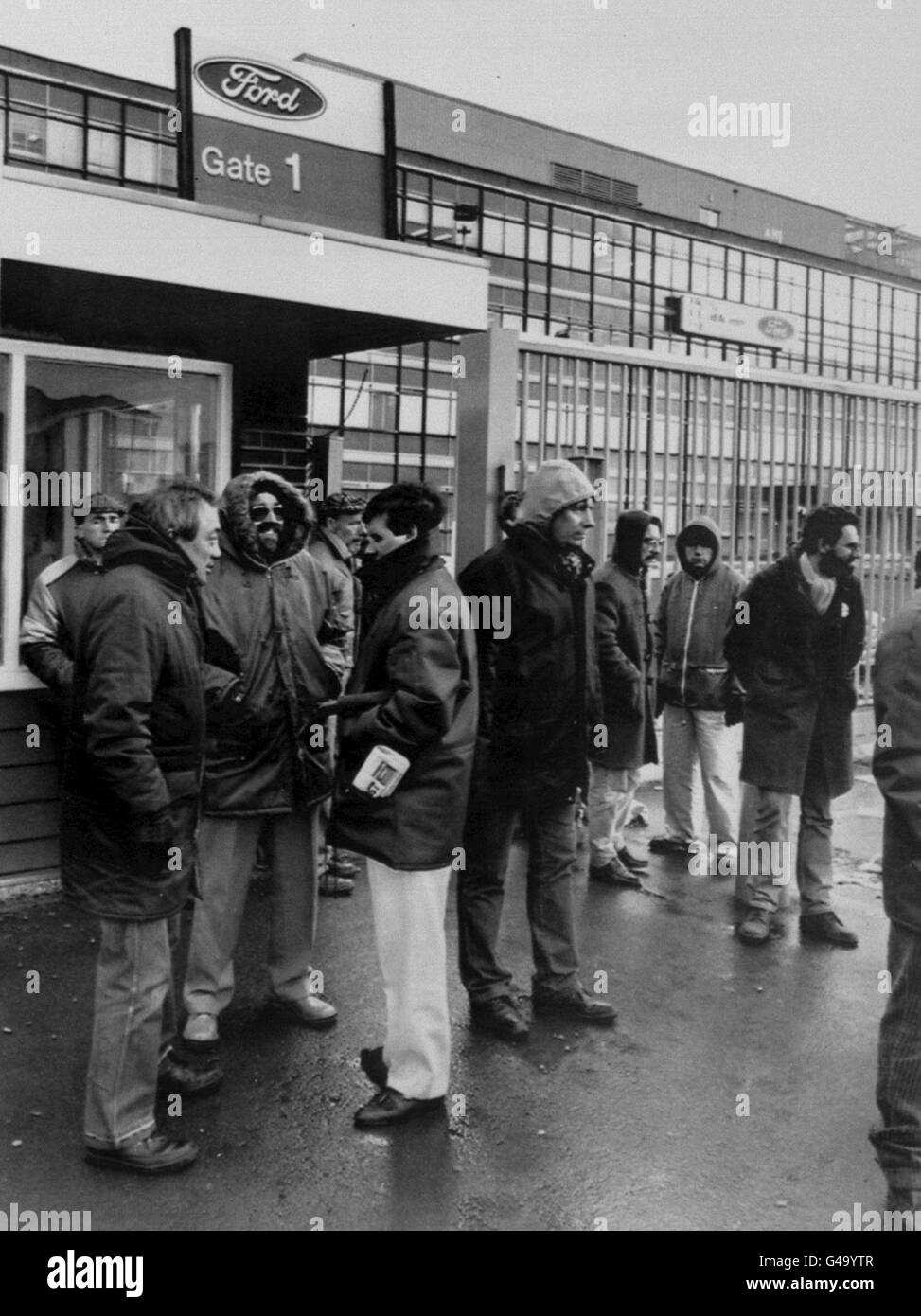 Halewood ford Black and White Stock Photos & Images - Alamy