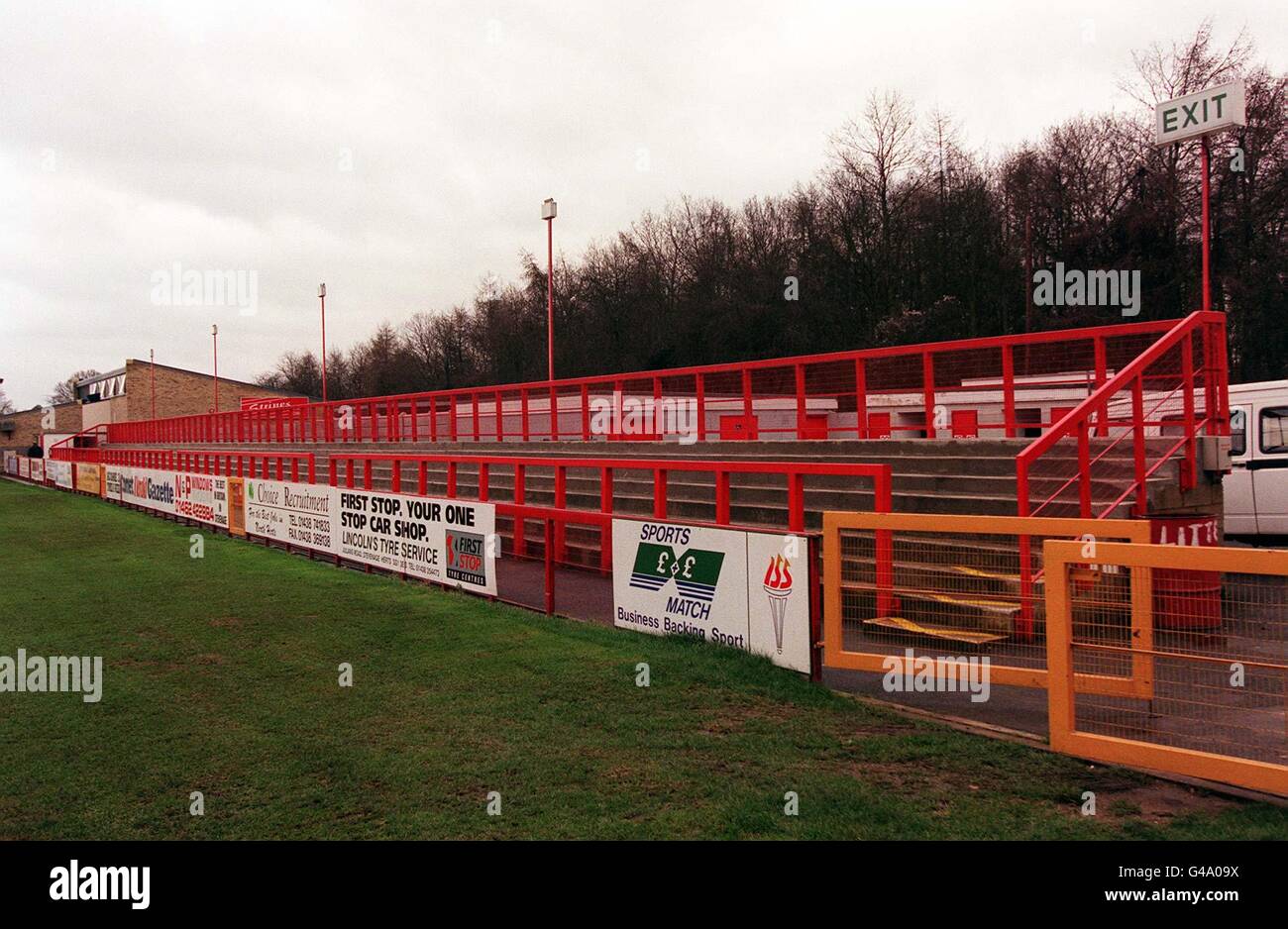 The stand at stevenage boroughs broadhall way stadium hi-res stock ...