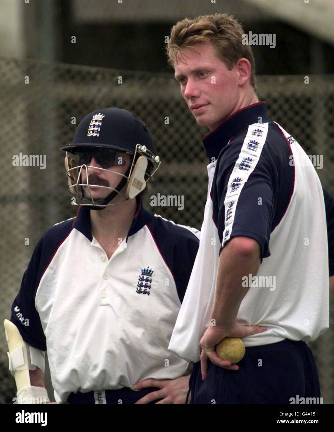 England bowler ashley cowan hi-res stock photography and images - Alamy