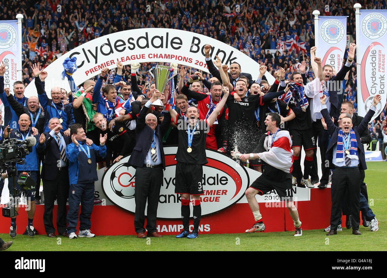 Rangers' with the Scottish Premier League Trophy during the Clydesdale ...