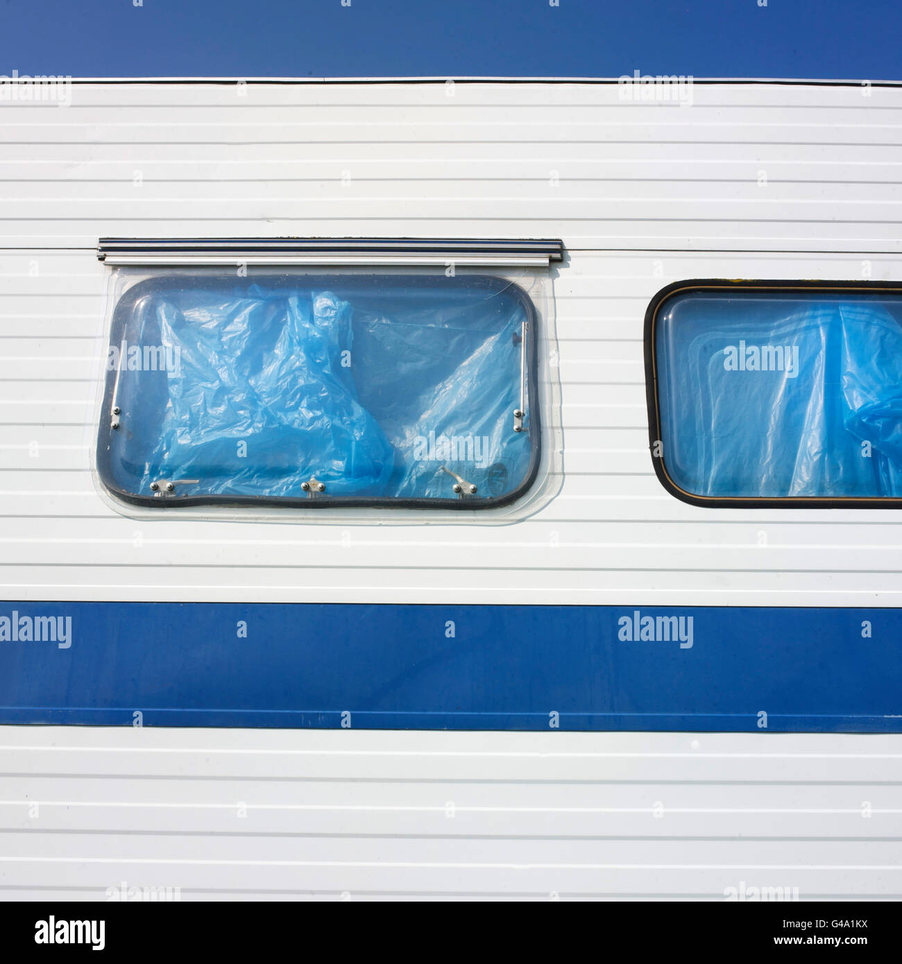 Caravans windows hi-res stock photography and images - Alamy