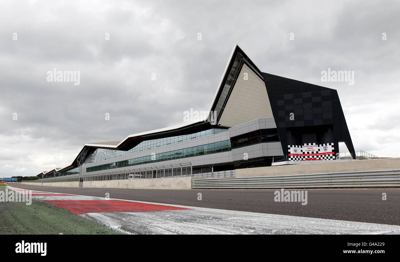Opening new silverstone wing hi-res stock photography and images - Alamy