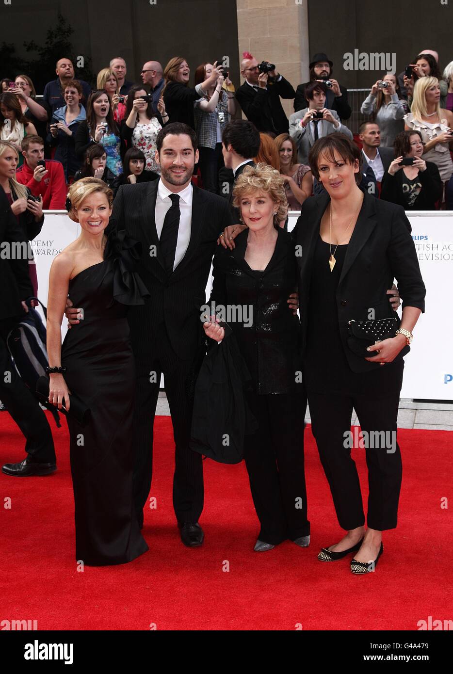Cast of Miranda (left to right) Sarah Hadland, Tom Ellis, Patricia ...