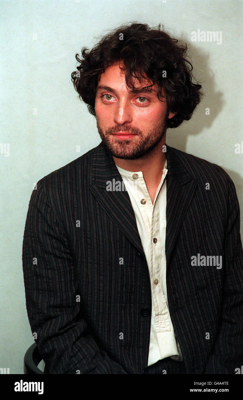 Rufus sewell hi-res stock photography and images - Alamy