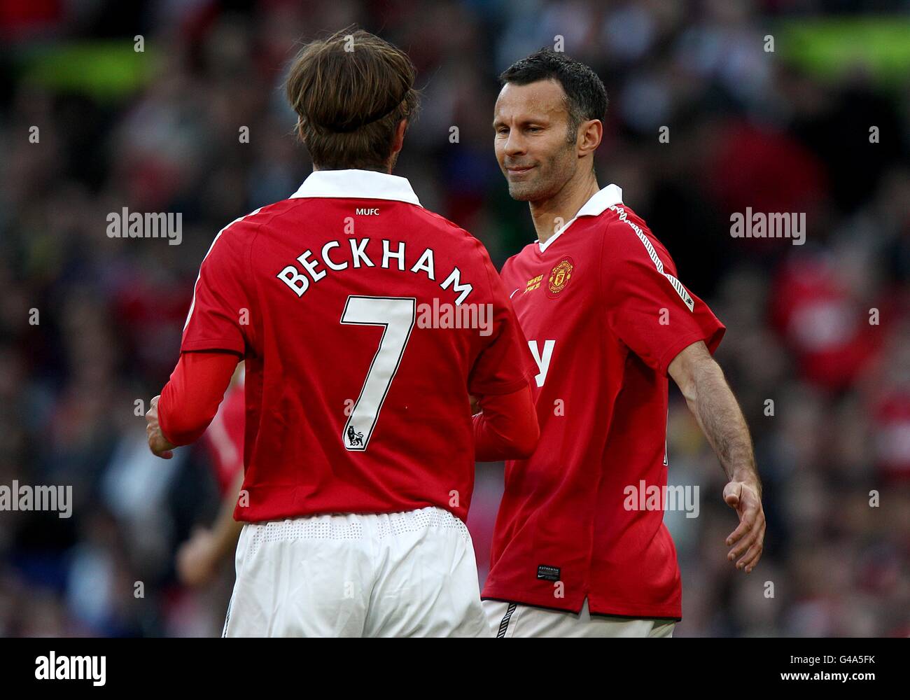 Ryan giggs and david beckham hi-res stock photography and images - Alamy
