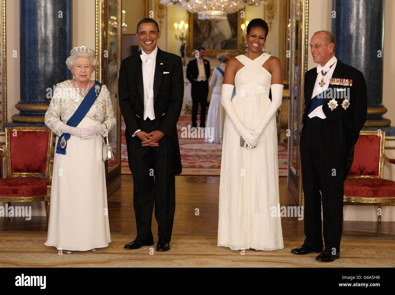 Queen Elizabeth II and the Duke of Edinburgh pose with U.S. President ...